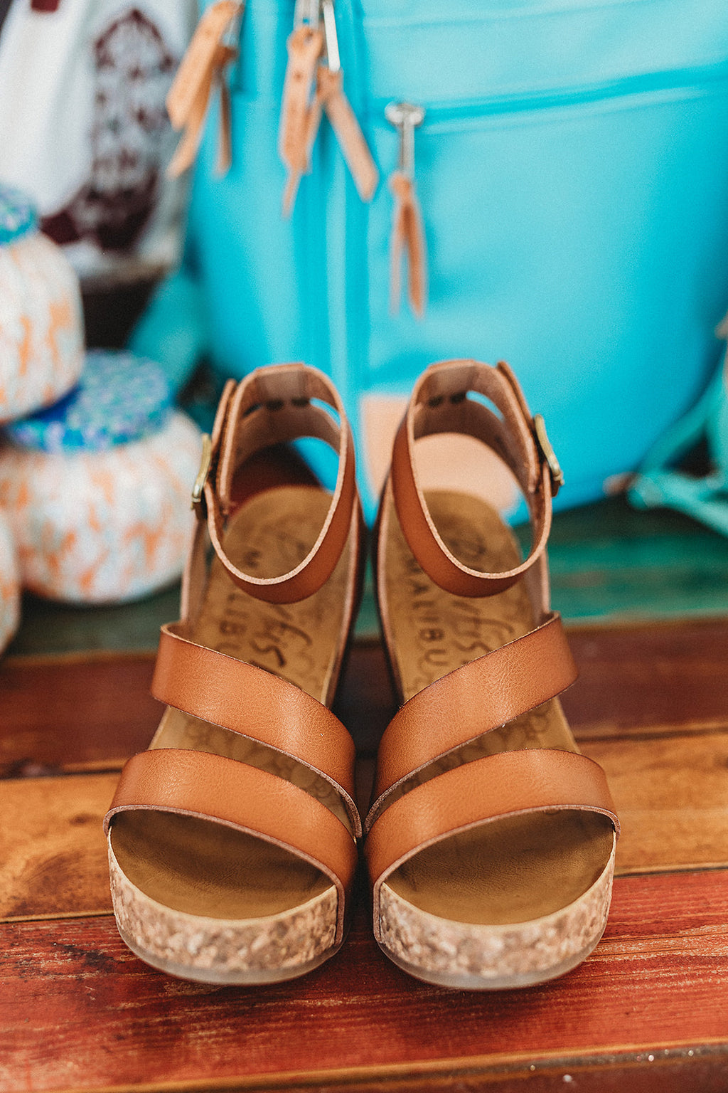 Hecta - Wood Dyecut Wedge – Sings My Soule Boutique